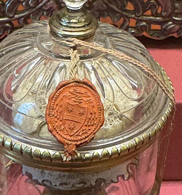 Verifying the Holy Relics: the Authentication of Objects of Christian ...